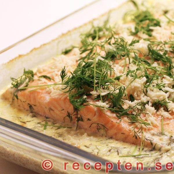 Laxfilé med romsås - Recept